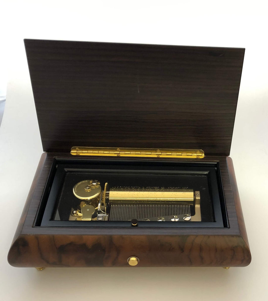 #166 Music Box – TheMusicBoxShop